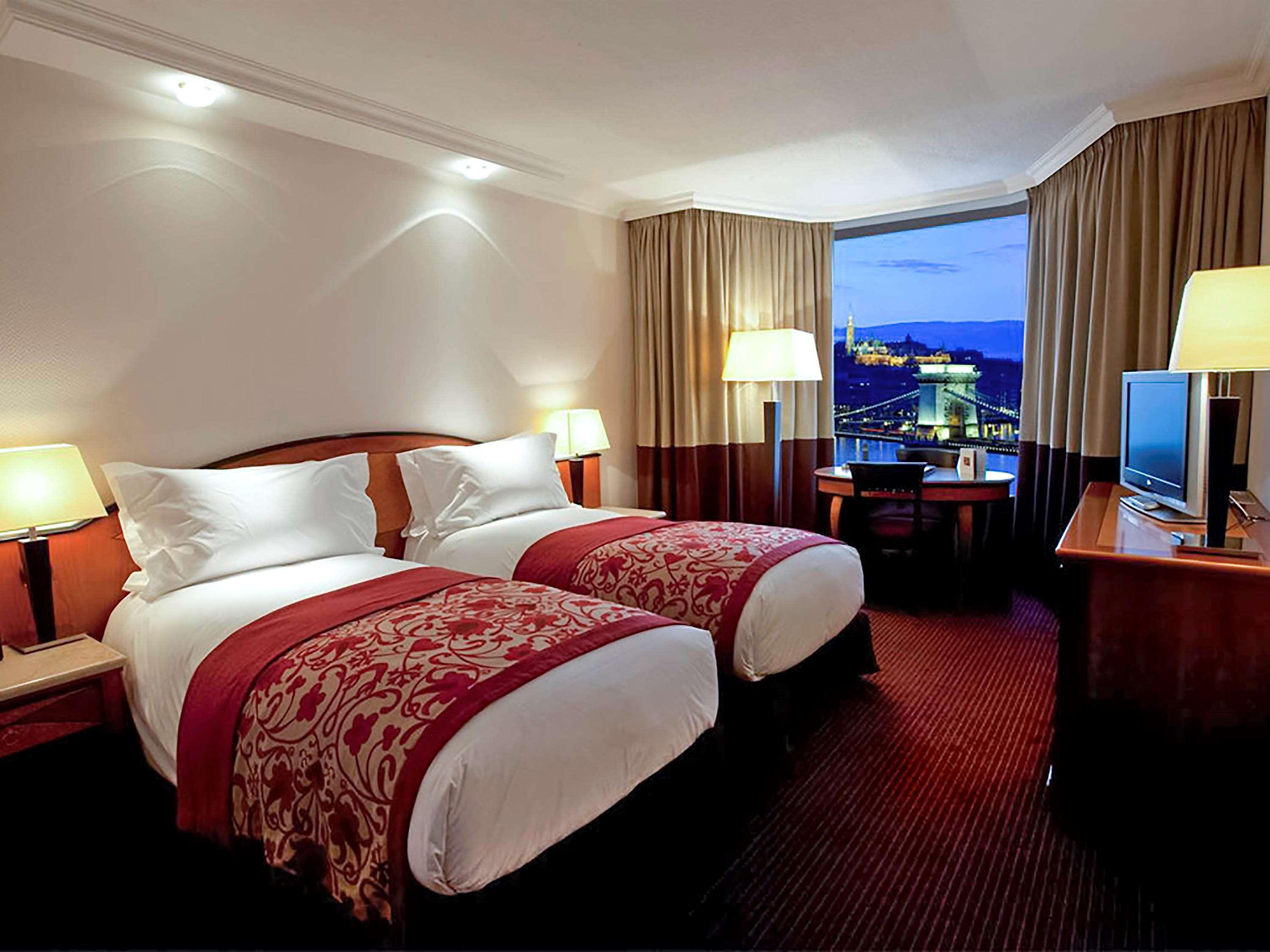 SOFITEL BUDAPEST CHAIN BRIDGE HOTEL